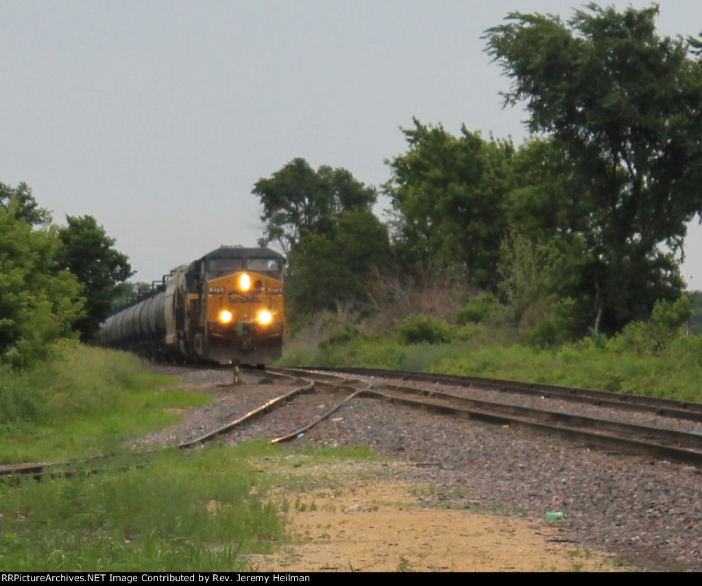 CSX 573 & ICE 6415 (1)
